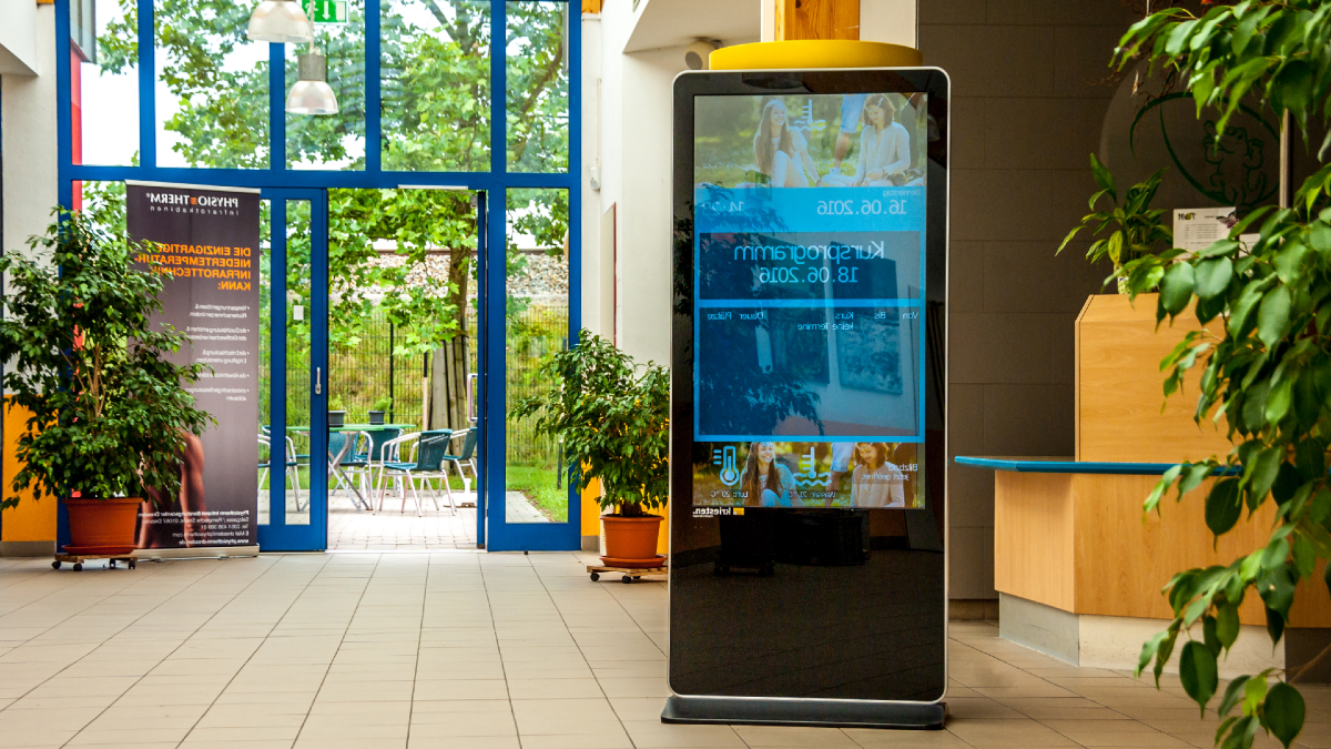 Best Digital Signage Software - 2021 List of Top 10 Digital Signage ...